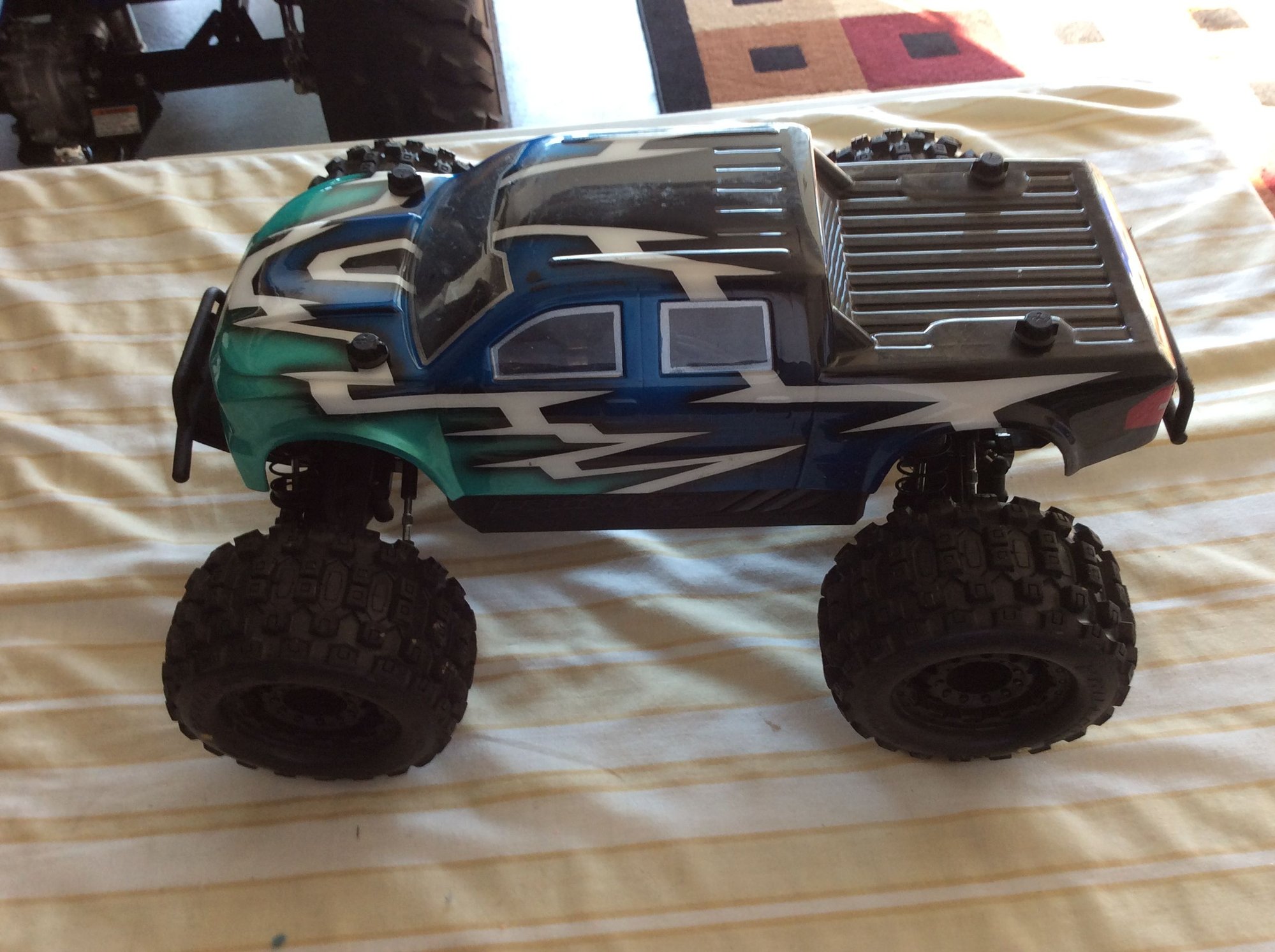 Proline Pro MT 4x4 - R/C Tech Forums