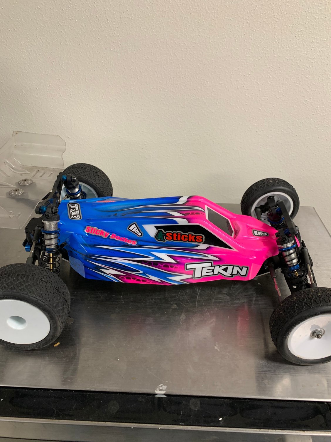 B6.1D with RD chassis +5mm - R/C Tech Forums