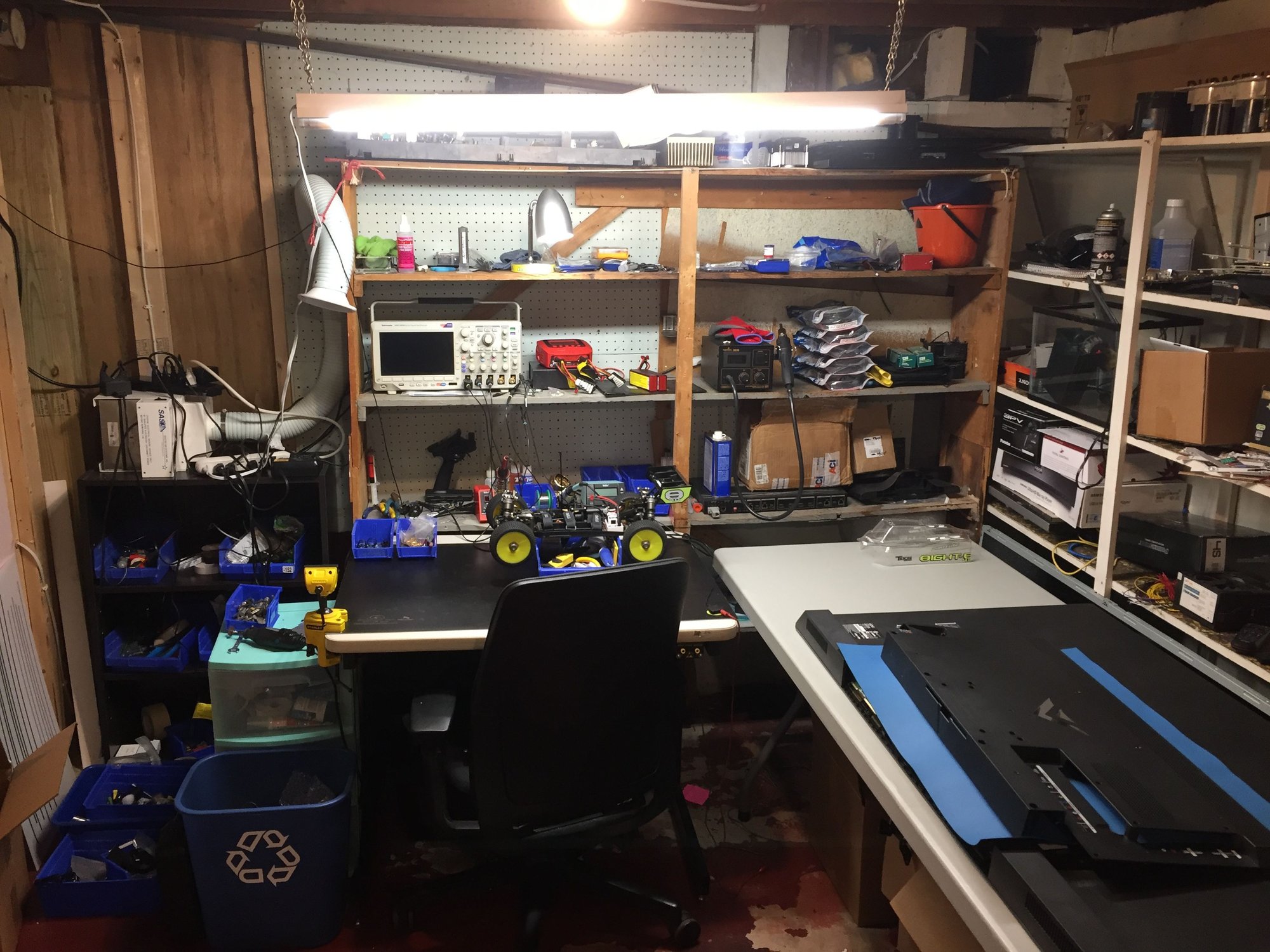 Let's see a picture of your RC work area at home - Page 8 - R/C Tech Forums