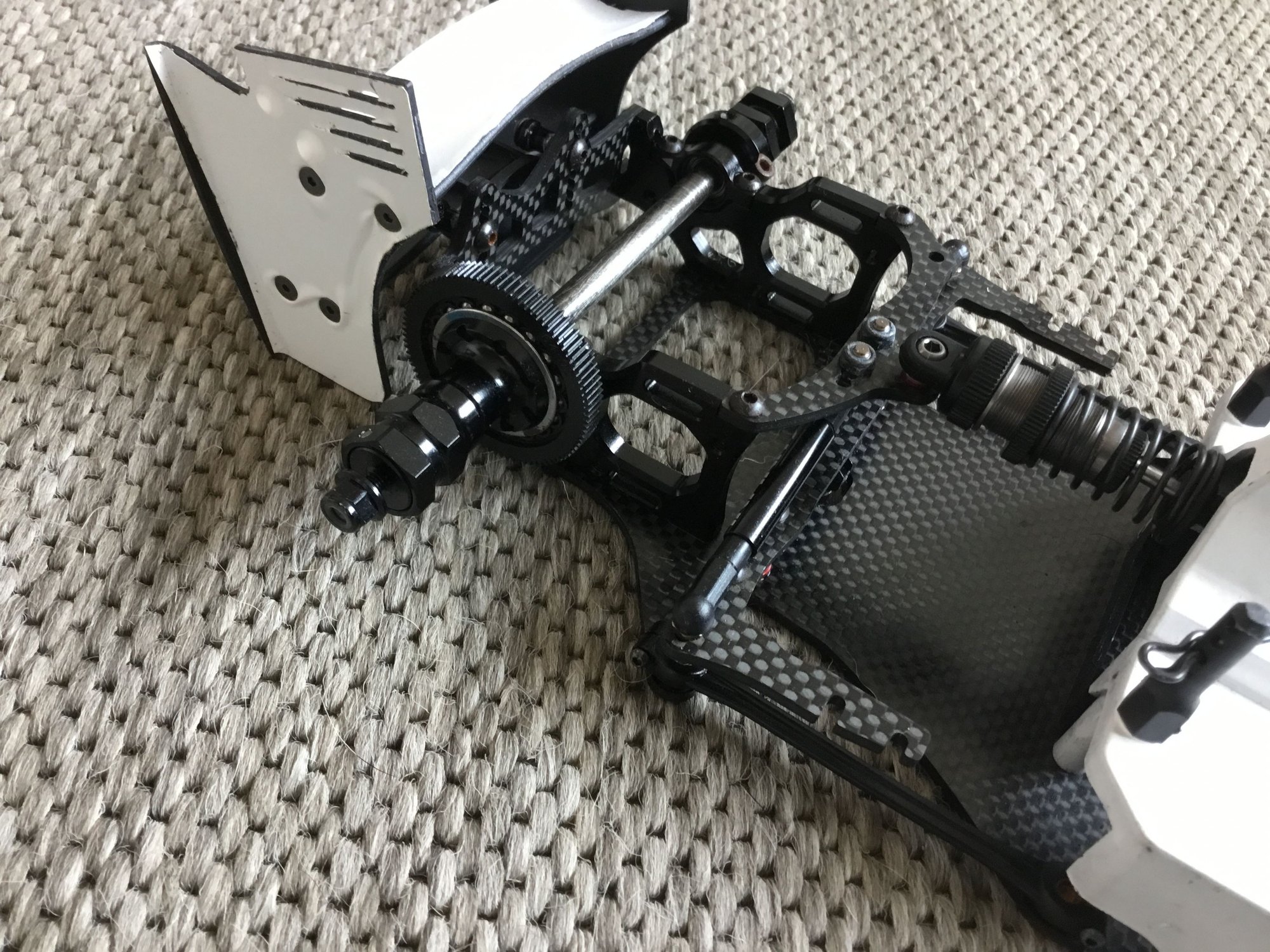 FS: INFINITY IF11 formula One car - R/C Tech Forums
