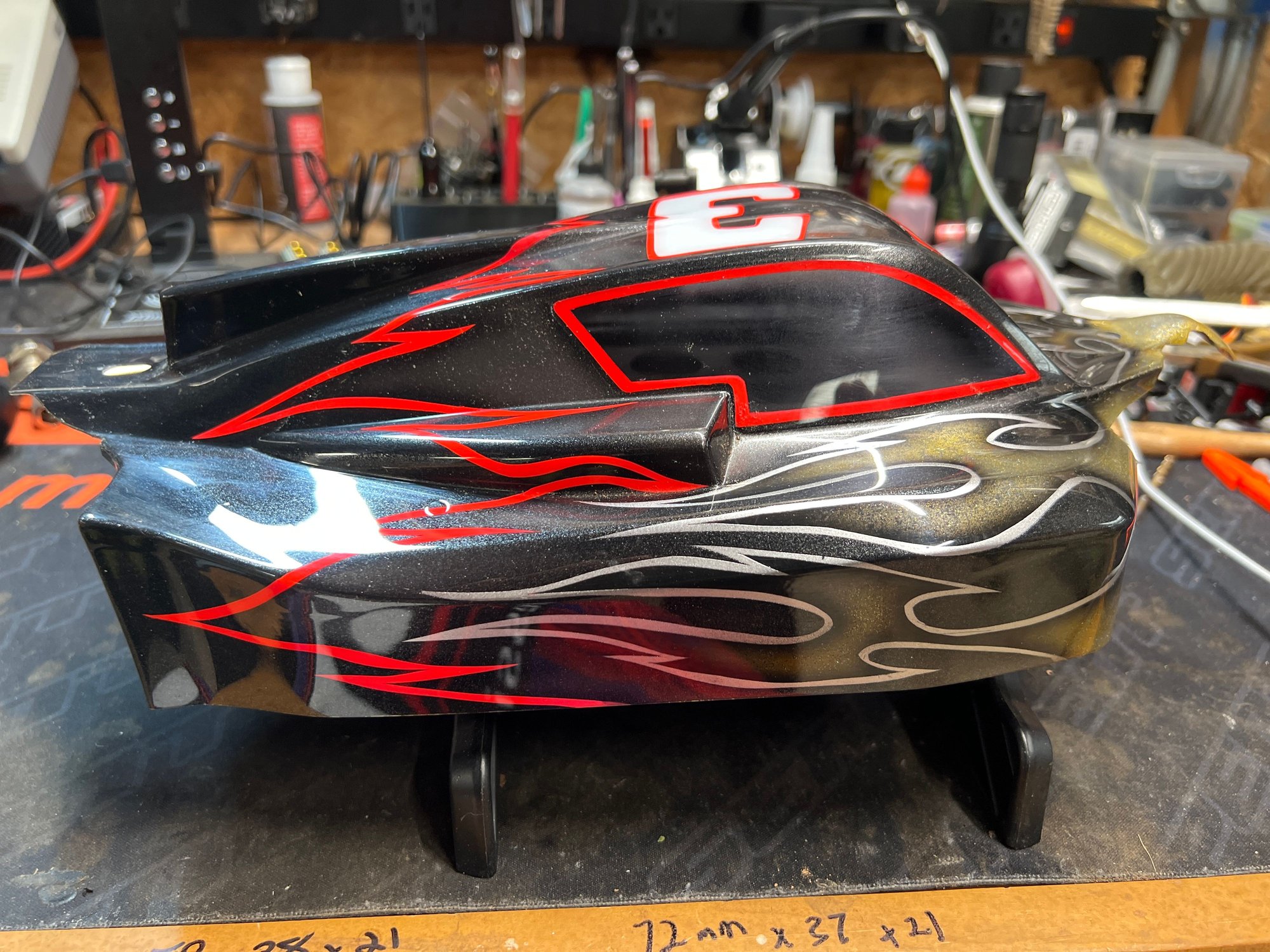 Custom painted TLR Eight XE body - R/C Tech Forums