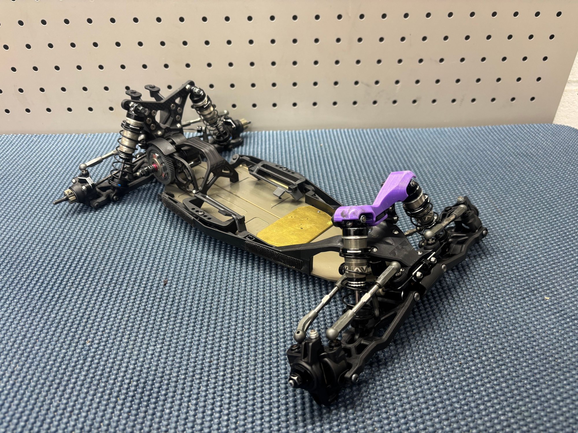 TLR 22 5.0 AC Upgraded Carpet/Astro - R/C Tech Forums
