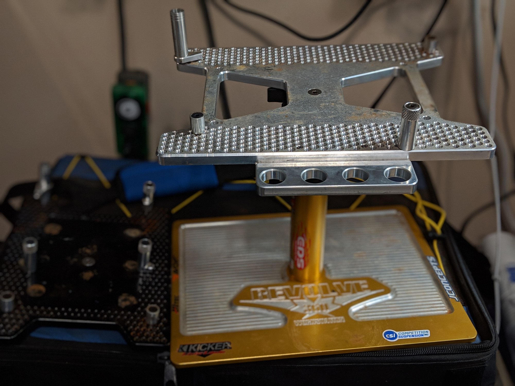 Revolve 360 RC workstation pit stand with 2 plates - R/C Tech Forums