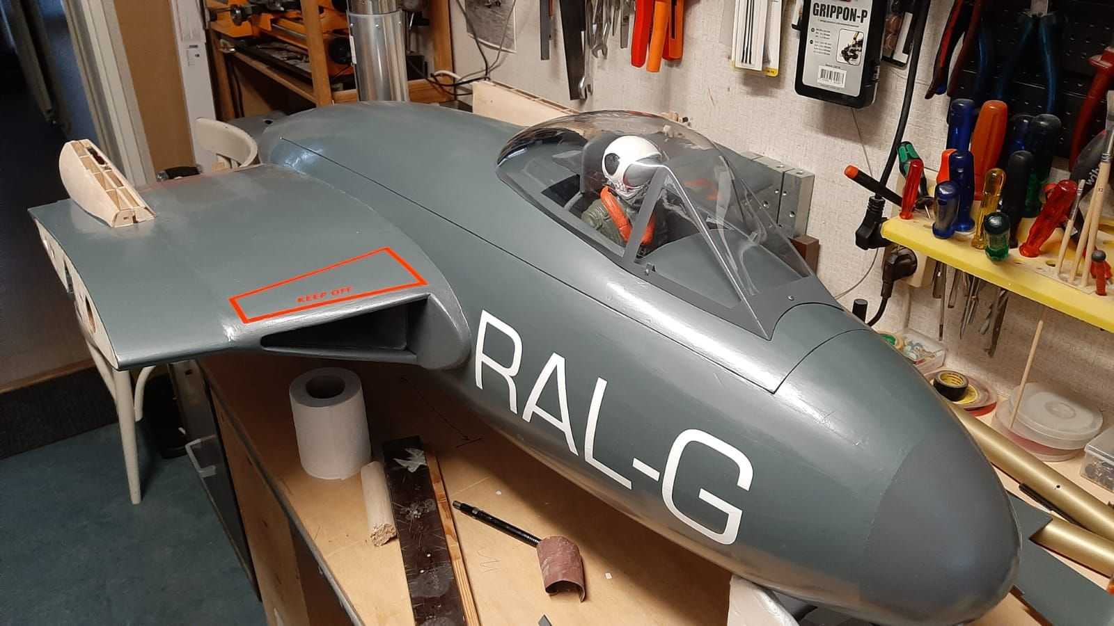 Vampire DH-100 Kerry Sterner 1/5 scale building pics - RCU Forums