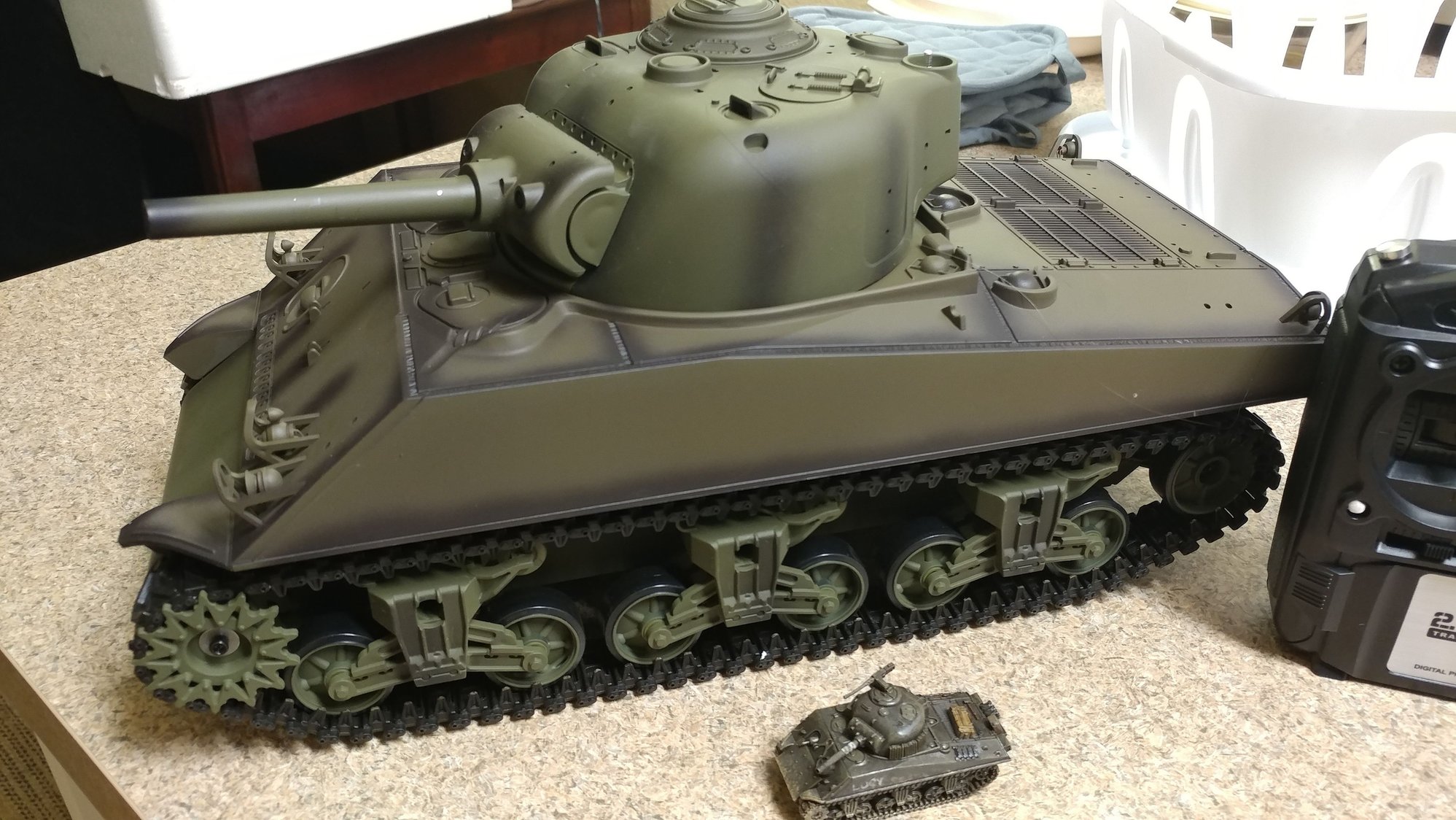 Thurman Merman's Heng Long Sherman - RCU Forums