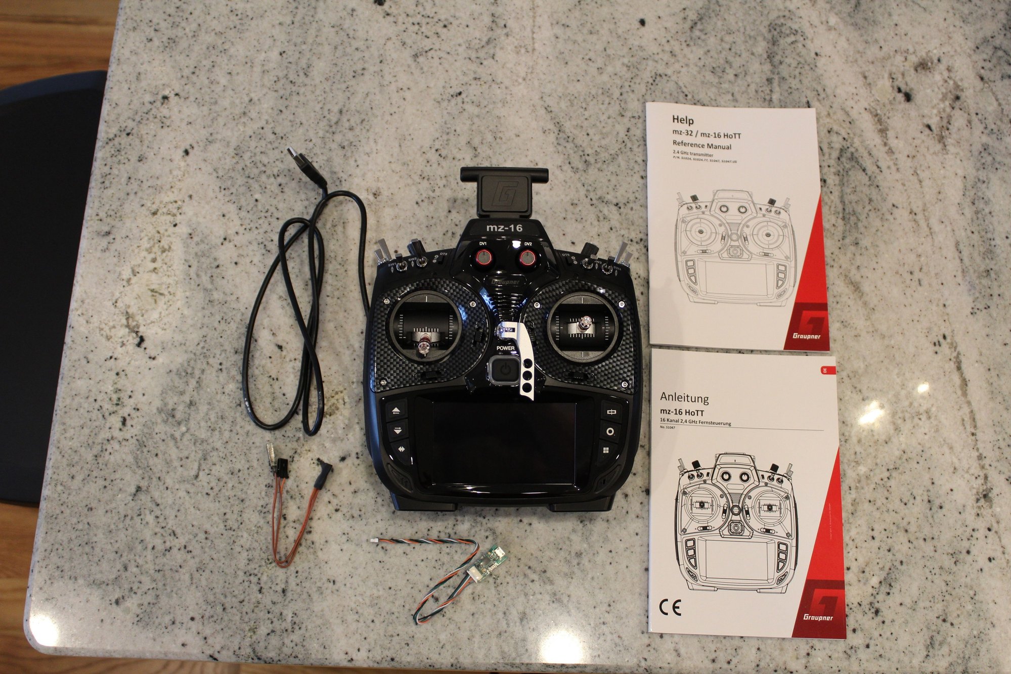Graupner mz-16 HoTT 16-ch Radio Like New, $500 - RCU Forums