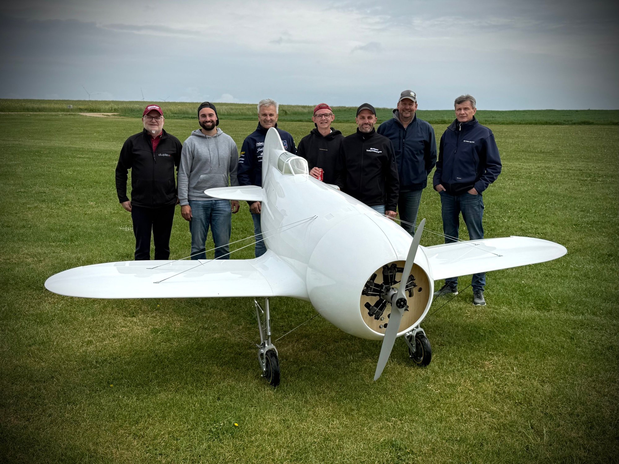 50% GeeBee R2 powered by MOKI 400 radial - Page 7 - RCU Forums