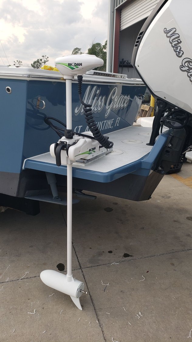 The Hull Truth - Boating and Fishing Forum - Mako 261 of a kind!