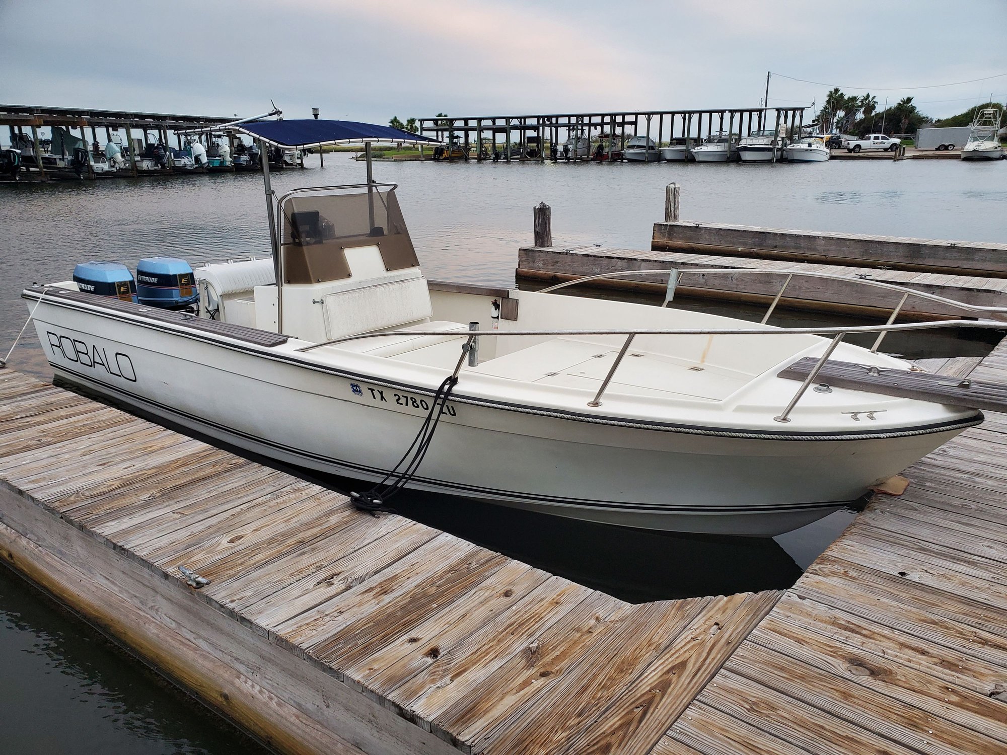 The Hull Truth - Boating and Fishing Forum - 1983 Robalo 25 Center ...