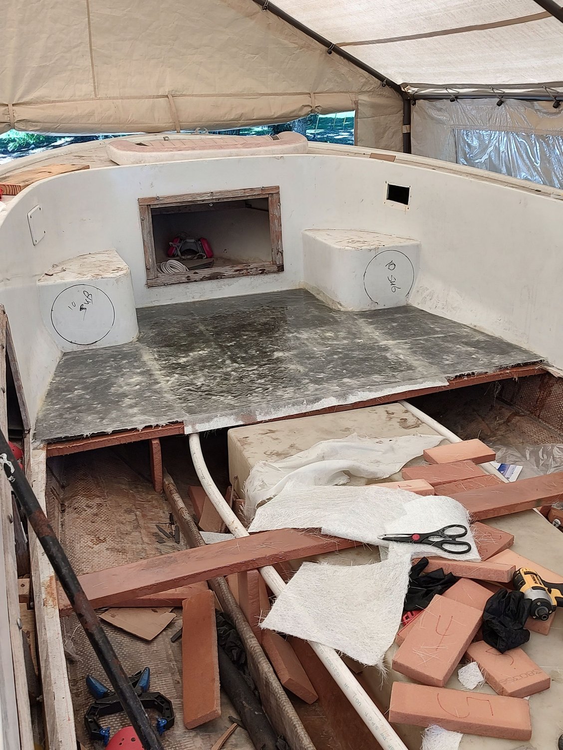 The Hull Truth - Boating and Fishing Forum - 1973 20 ft mako (project) 7k