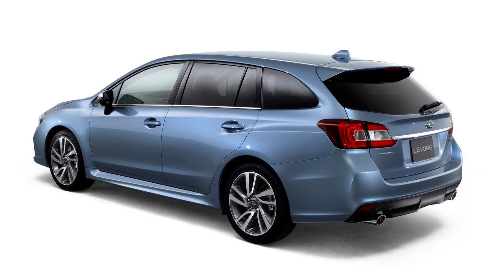 Subaru Levorg wagon concept hits the track