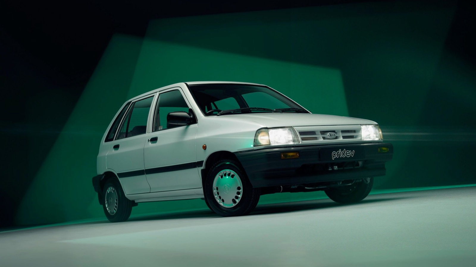 Report: Kia high-performance "halo" electric car due in 2021