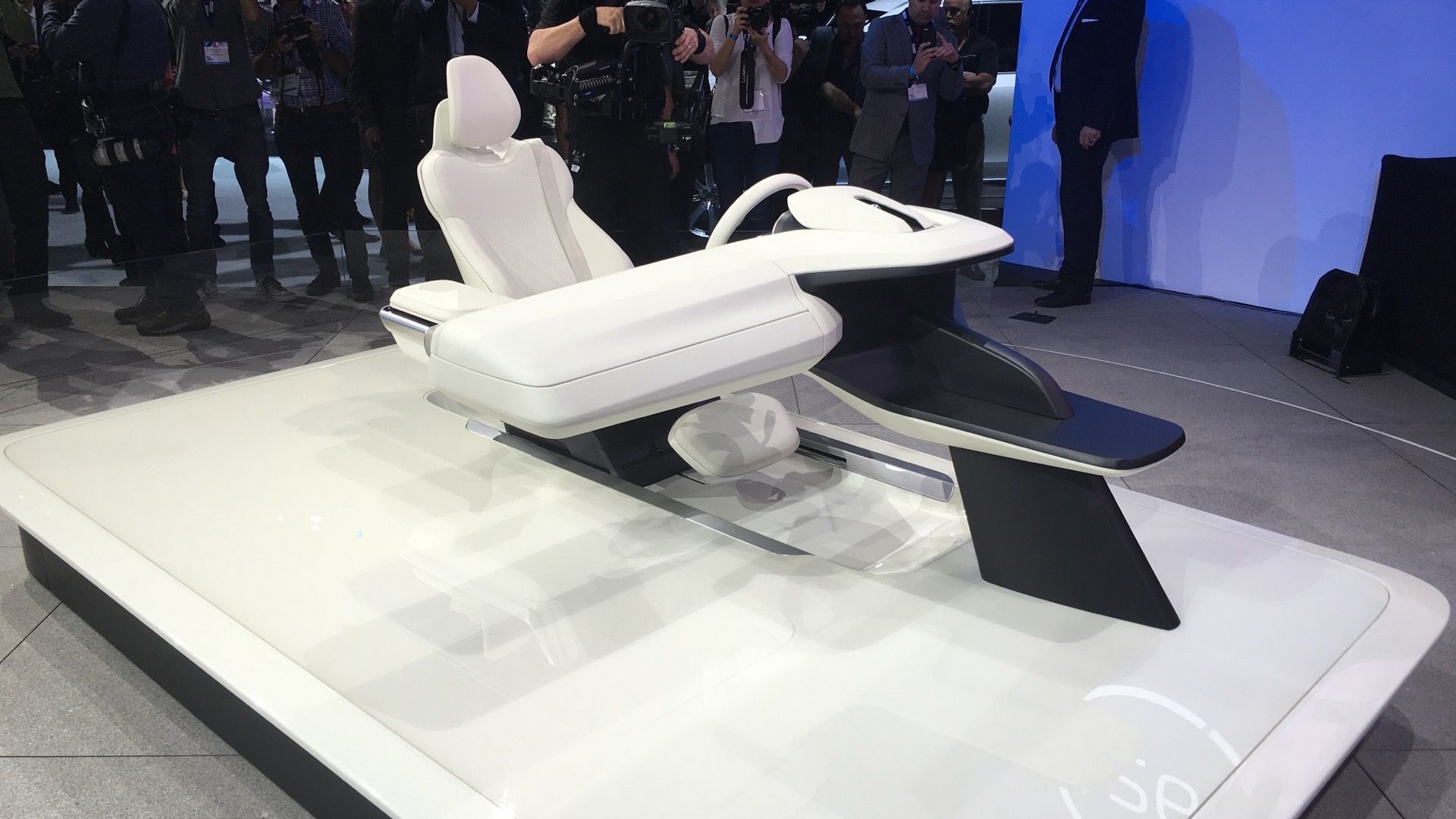 Volvo Concept 26 Hints At Interior Design In A World Of Autonomous Cars