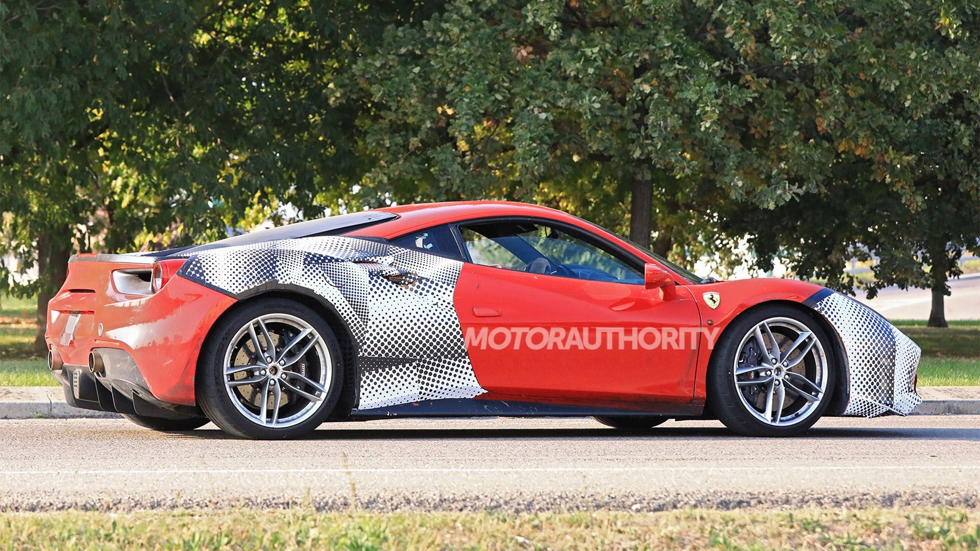 2019 Ferrari 488 GTO spy shots and video