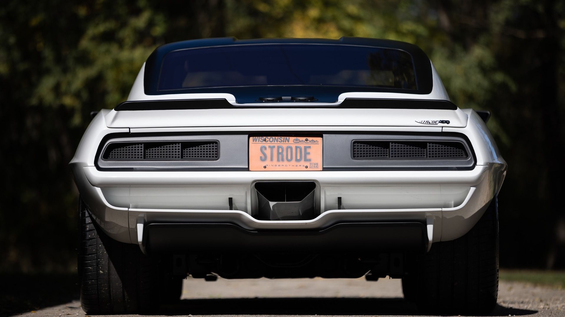 Ringbrothers' '69 Camaro shares only two parts with original