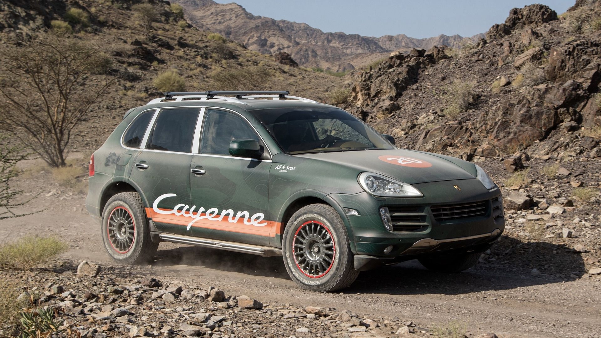 Collection of Porsche Cayenne restomods gather in Dubai