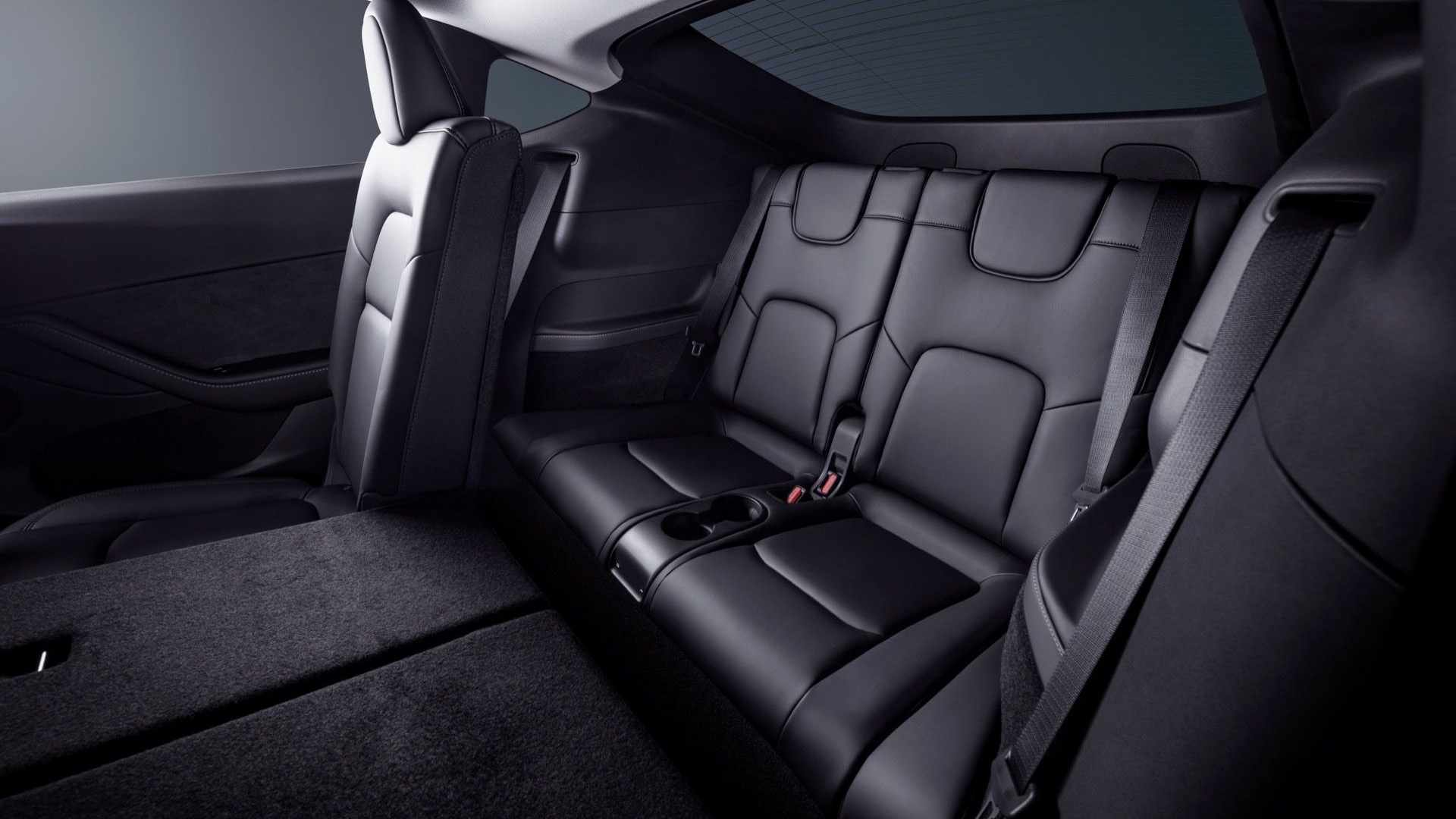 NHTSA investigating Tesla Model Y steering wheel detachment