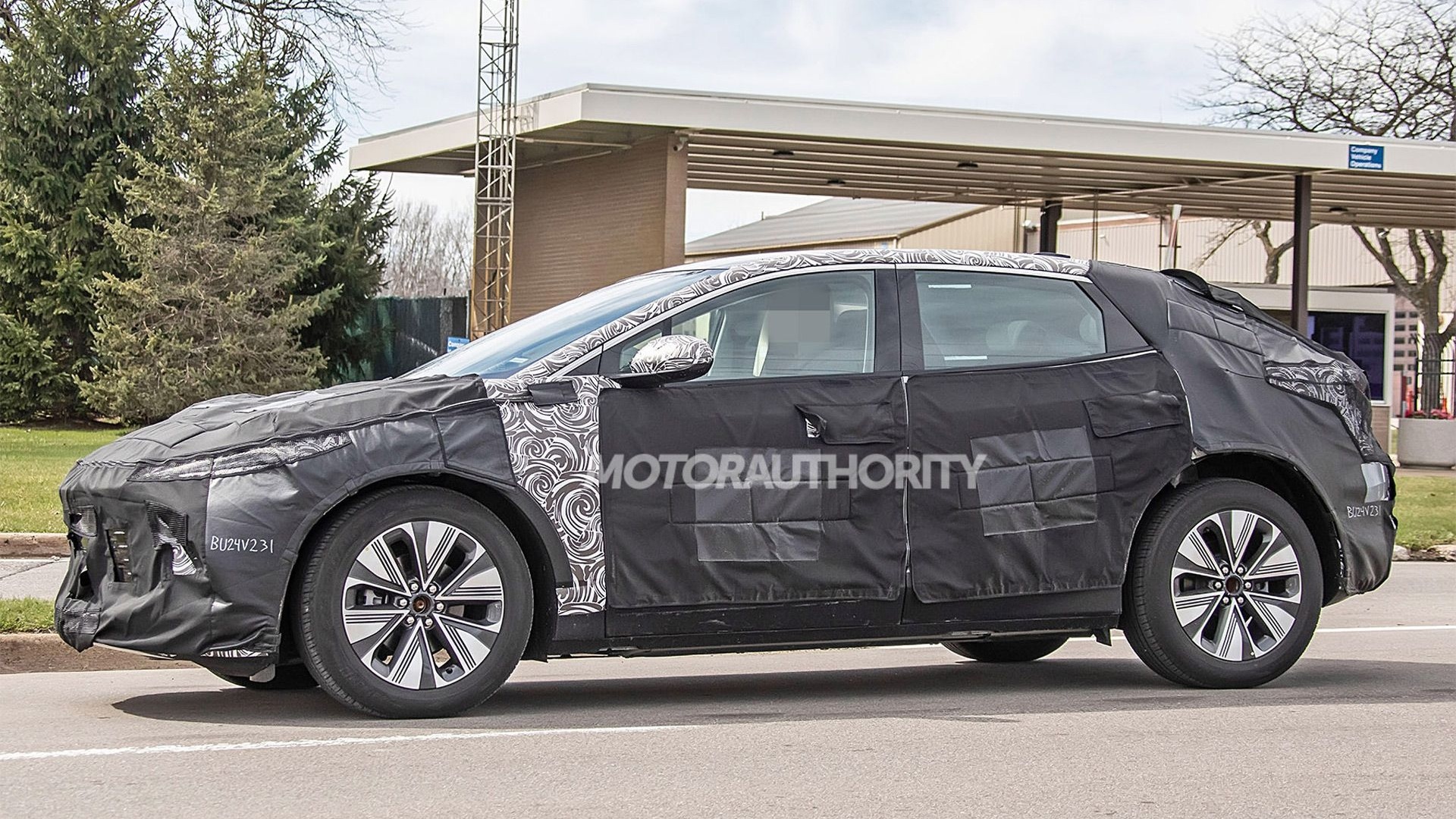 2024 Buick Electra E4 spy shots