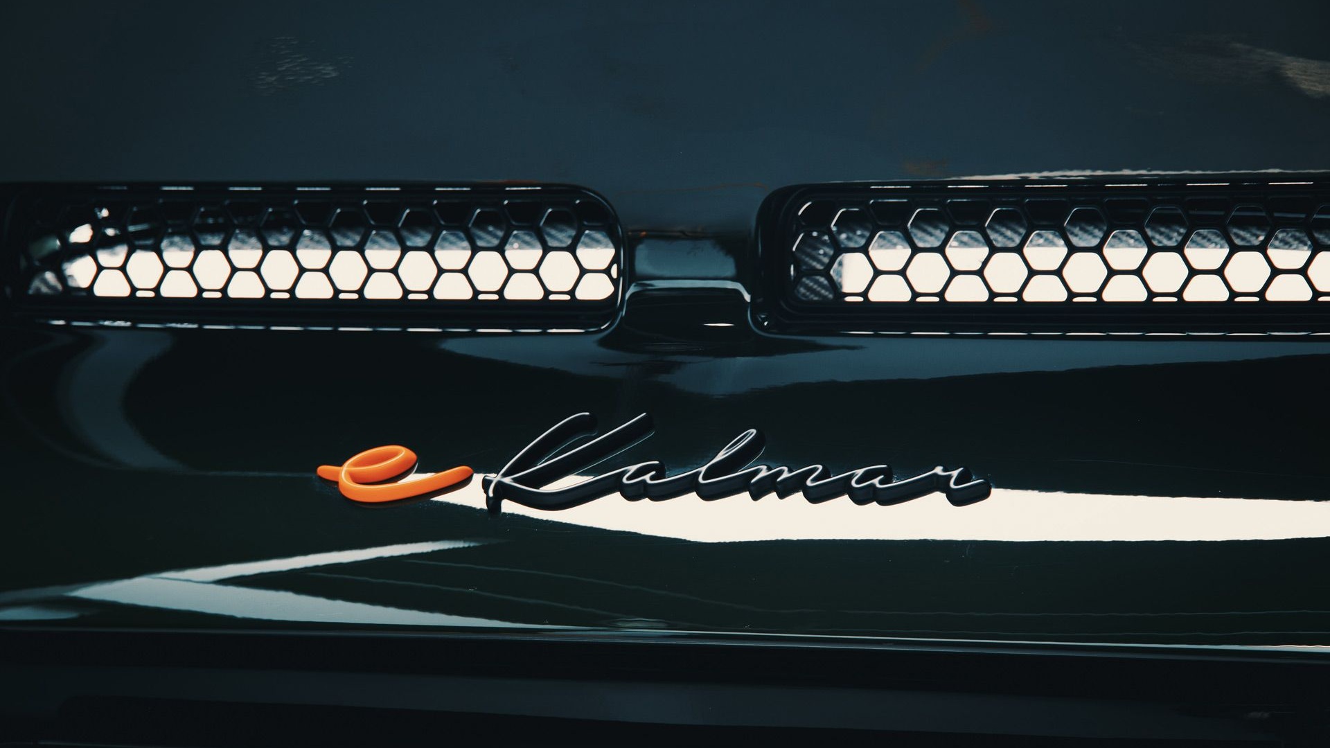 Kalmar tries Porsche 911 EV conversion game with 7-97 E-Volt