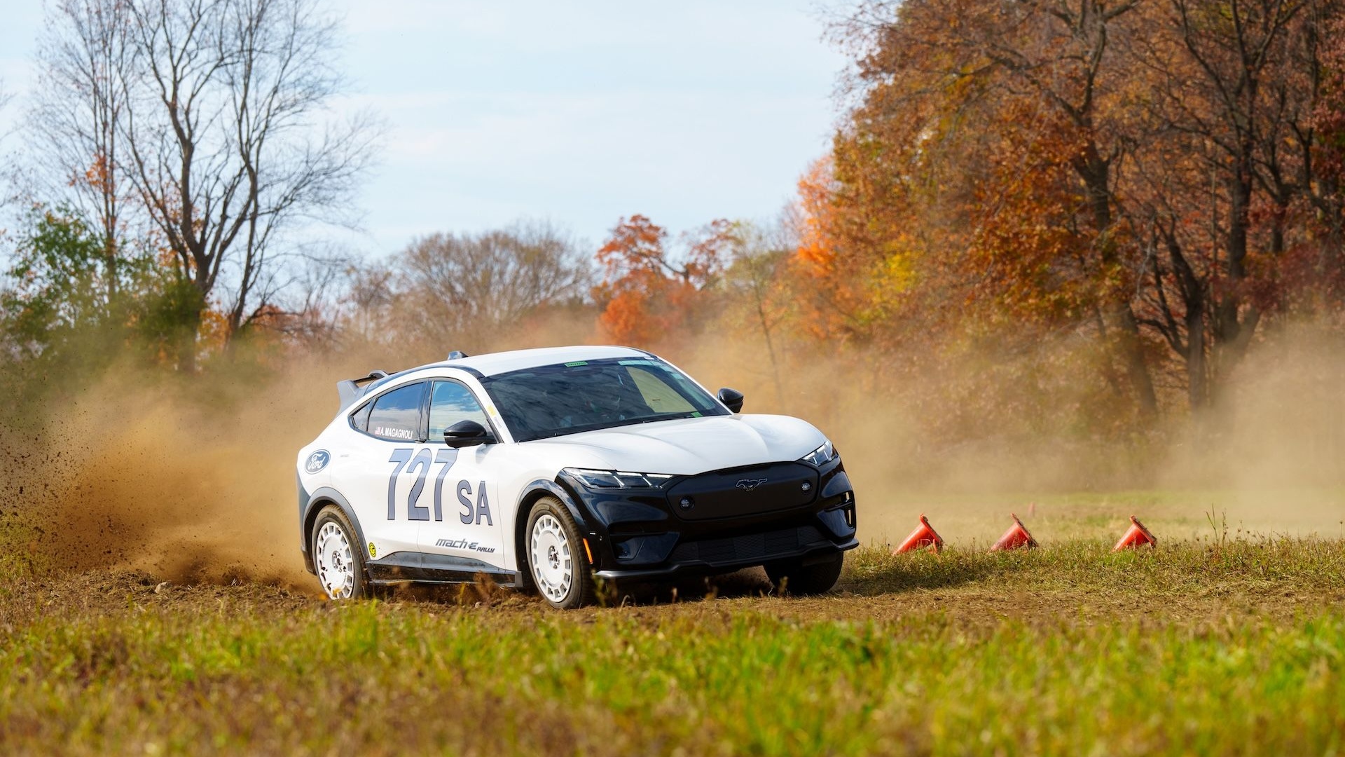 A Ford Mustang Mach-E Rally dominated an SCCA RallyCross