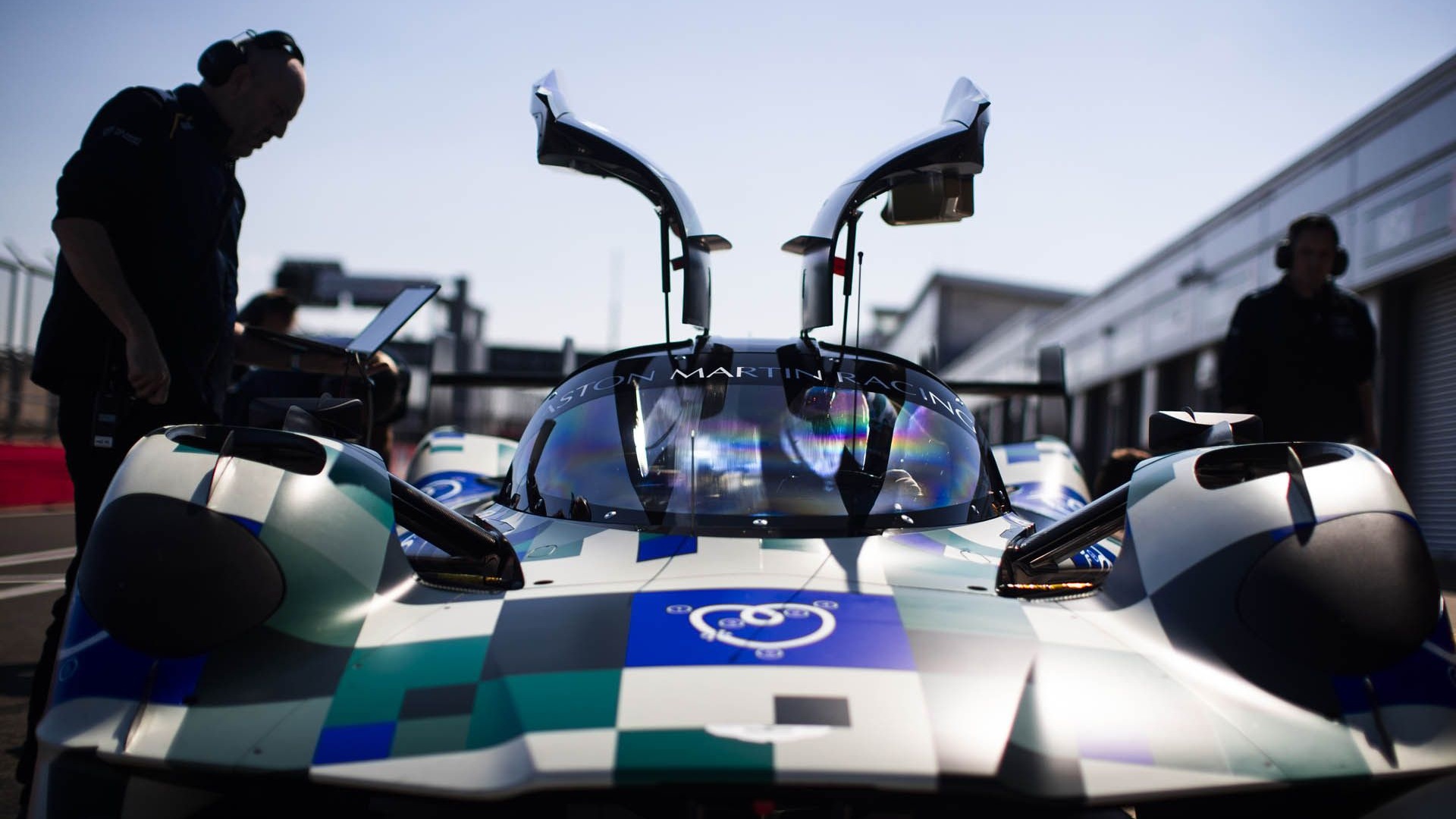 Aston Martin may straight-pipe the Valkyrie race car