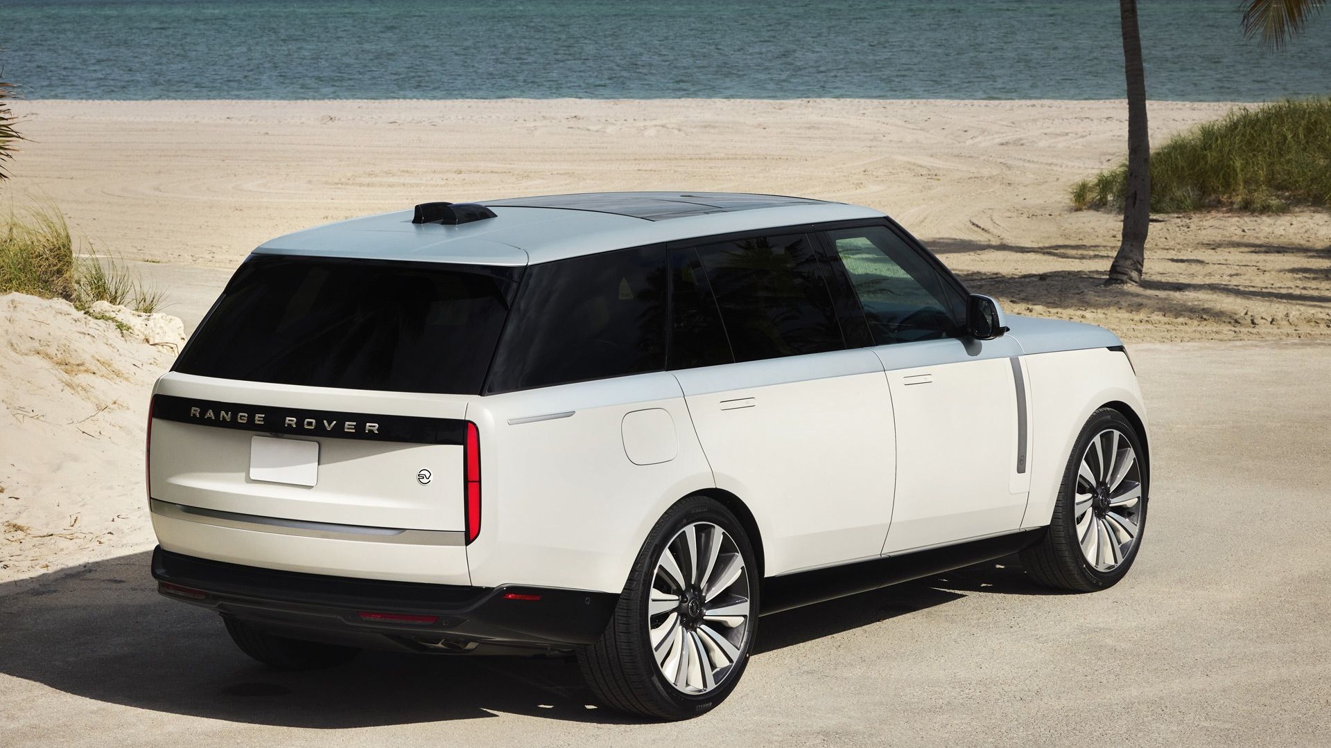 Range Rover SV Candeo takes bespoke options to the extreme