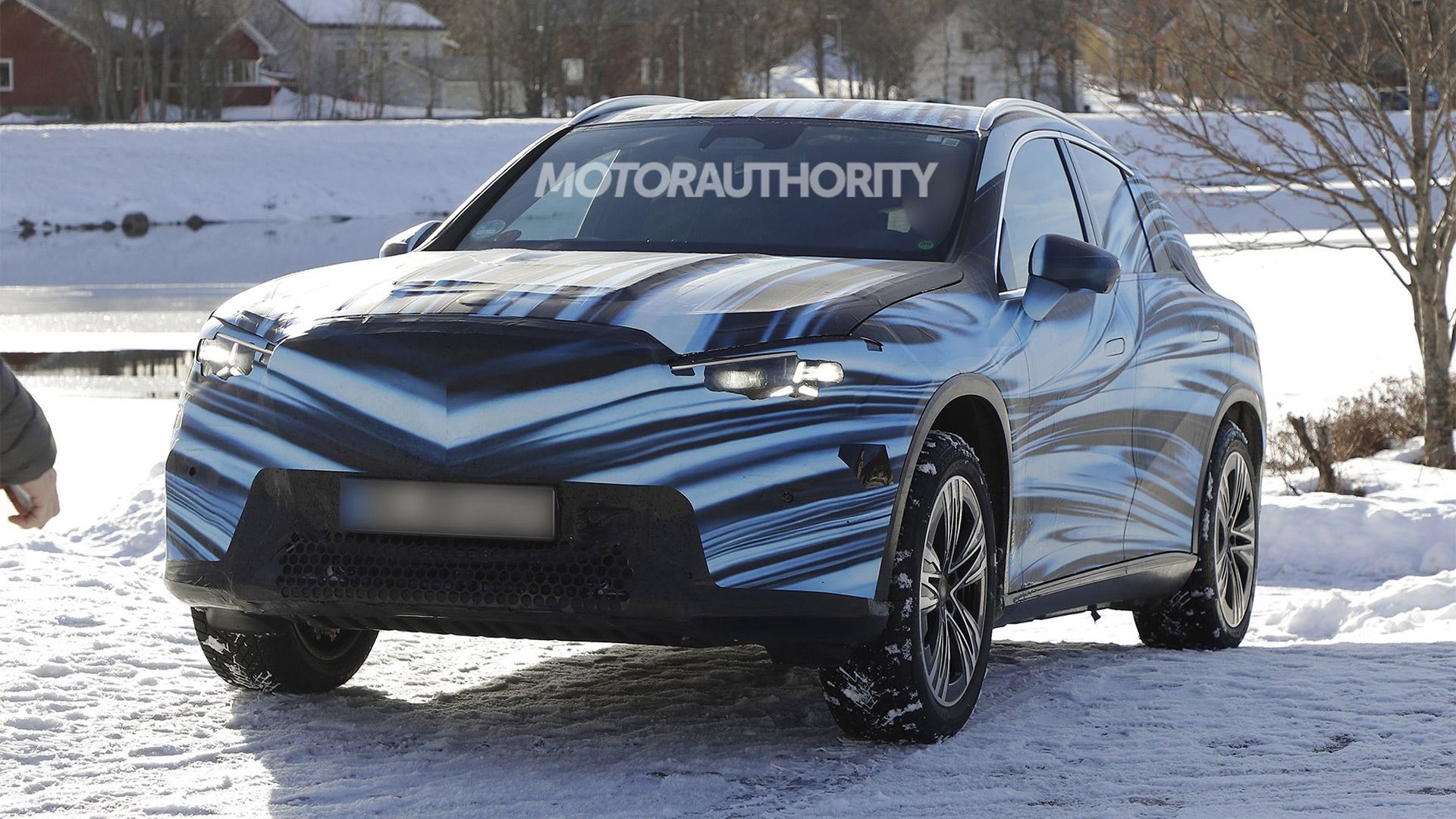 2027 Mercedes-Benz GLC-Class EV spotted again