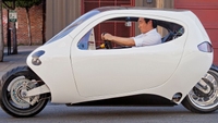 LIT Motors C1: The Car-Like Motorcyle That Can't Fall Down