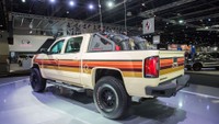 GMC Desert Fox Sierra concept truck is a retro off-roader