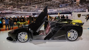 Arash enters hybrid supercar league with 2,080-hp AF10: Live photos