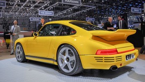Ruf unveils rear-engine, carbon fiber CTR sports car