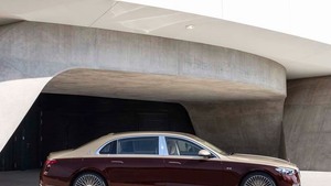 2022 Mercedes-Benz Maybach S-Class brings the V-12