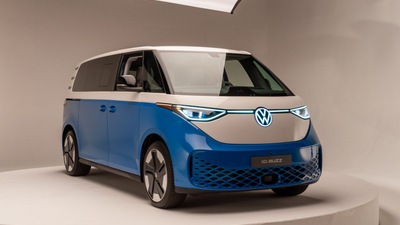 2025 VW ID.Buzz electric van gets 3 rows, AWD in US version