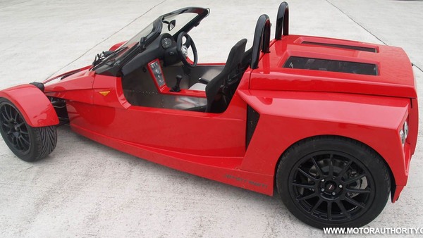 Jetstream SC250 roadster enters production