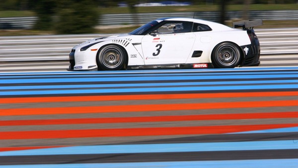 Nissan GT-R GT1 Race Cars Unveiled In Paris