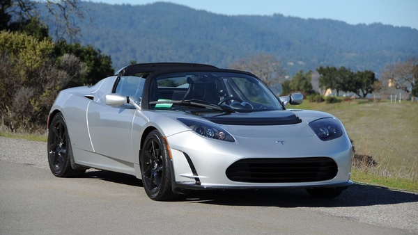 Tesla Winding Down The Roadster, Introducing Model X Crossover Concept