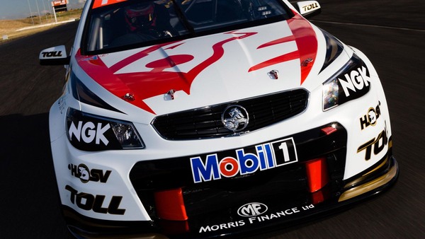 VF Holden Commodore V8 Supercars race car revealed