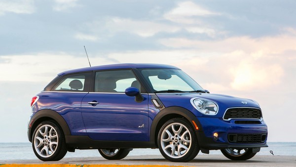 2013 MINI Cooper S Paceman ALL4 First Drive Video