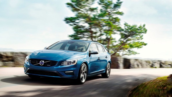 2015 Volvo V60 Plug-In Hybrid R-Design: Forbidden Fruit