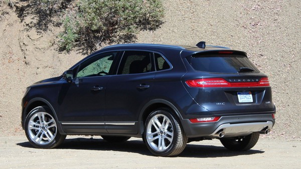 2015 Lincoln MKC first drive review