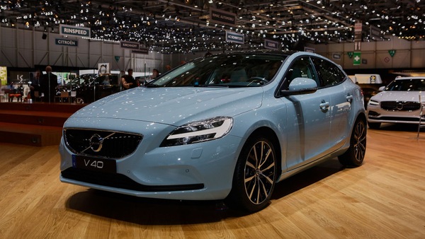Volvo V40 updated, next-gen model bound for US