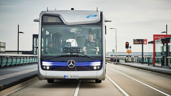 Mercedes-Benz unveils autonomous bus concept