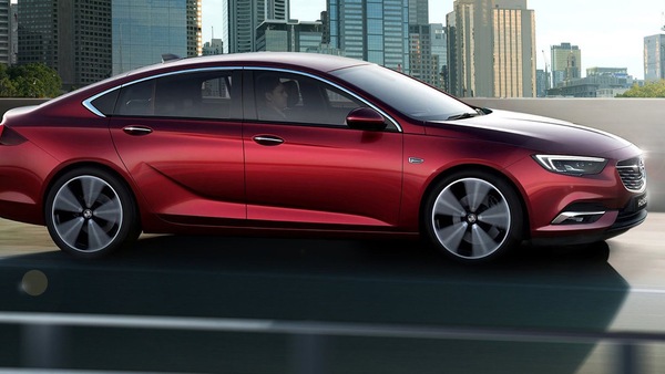2018 Holden Commodore revealed, previews 2018 Buick Regal