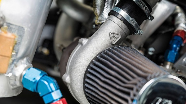 Meet the crazy twin-engine Golf that VW used for its last Pikes Peak ...