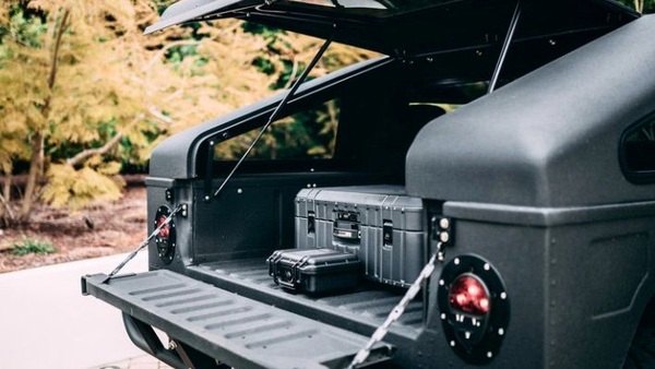 Mil-Spec Hummer H1 Launch Edition #006 focuses on the finer and tougher things