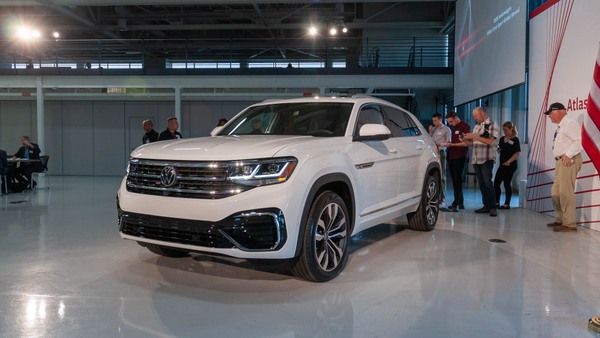 2020 Volkswagen Atlas Cross Sport arrives as the people's Audi Q8