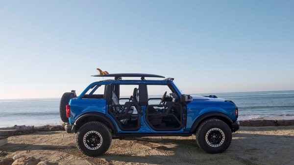 Surf's up: Ford previews beach-inspired Bronco accessories with Riptide ...