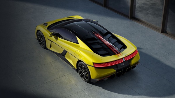 BYD's DiSus active suspension can make a car jump in the air