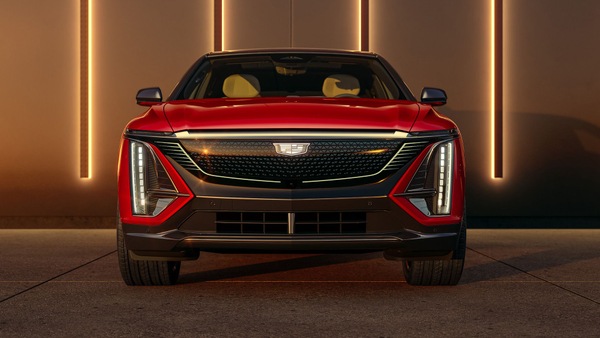 2024 Cadillac Lyriq gets more features, lower starting price