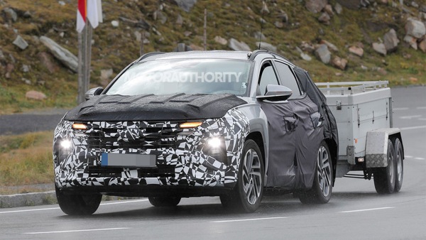 2025 Hyundai Tucson spied with updates